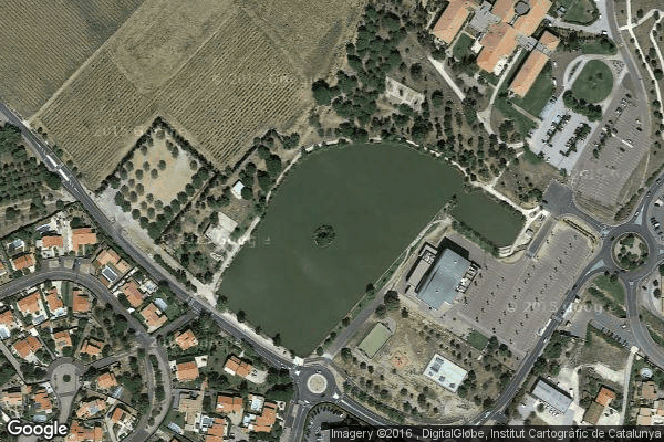 Lac de Saint Estève - Pyrénées Orientales (66) : avis et tarifs - etang ...